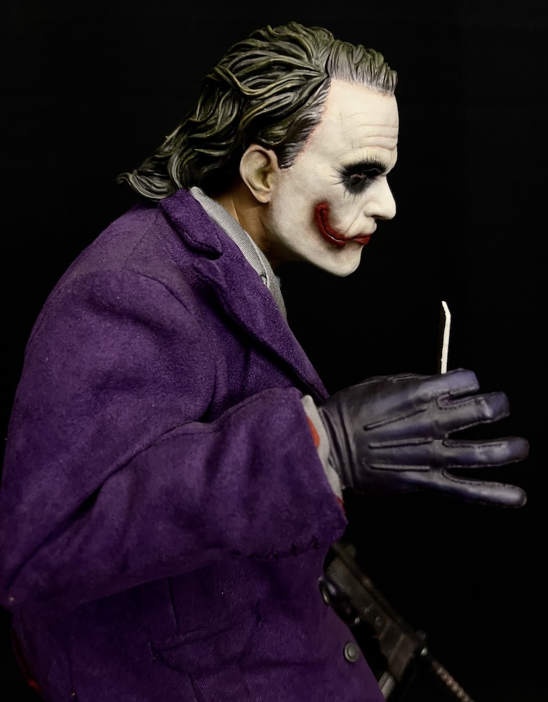 Joker 1/4 Premium Format DC Batman - The Dark Knight Statue 50cm Heath ...