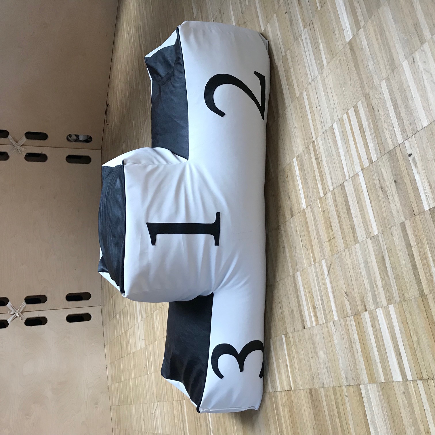 Le Mou - Chloe Ruchon Artiste Plasticienne/Designer