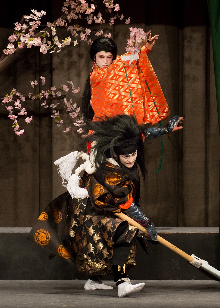 Who are performing KAGURA? - Enjoy Kagura In Kitahiroshima-cho!