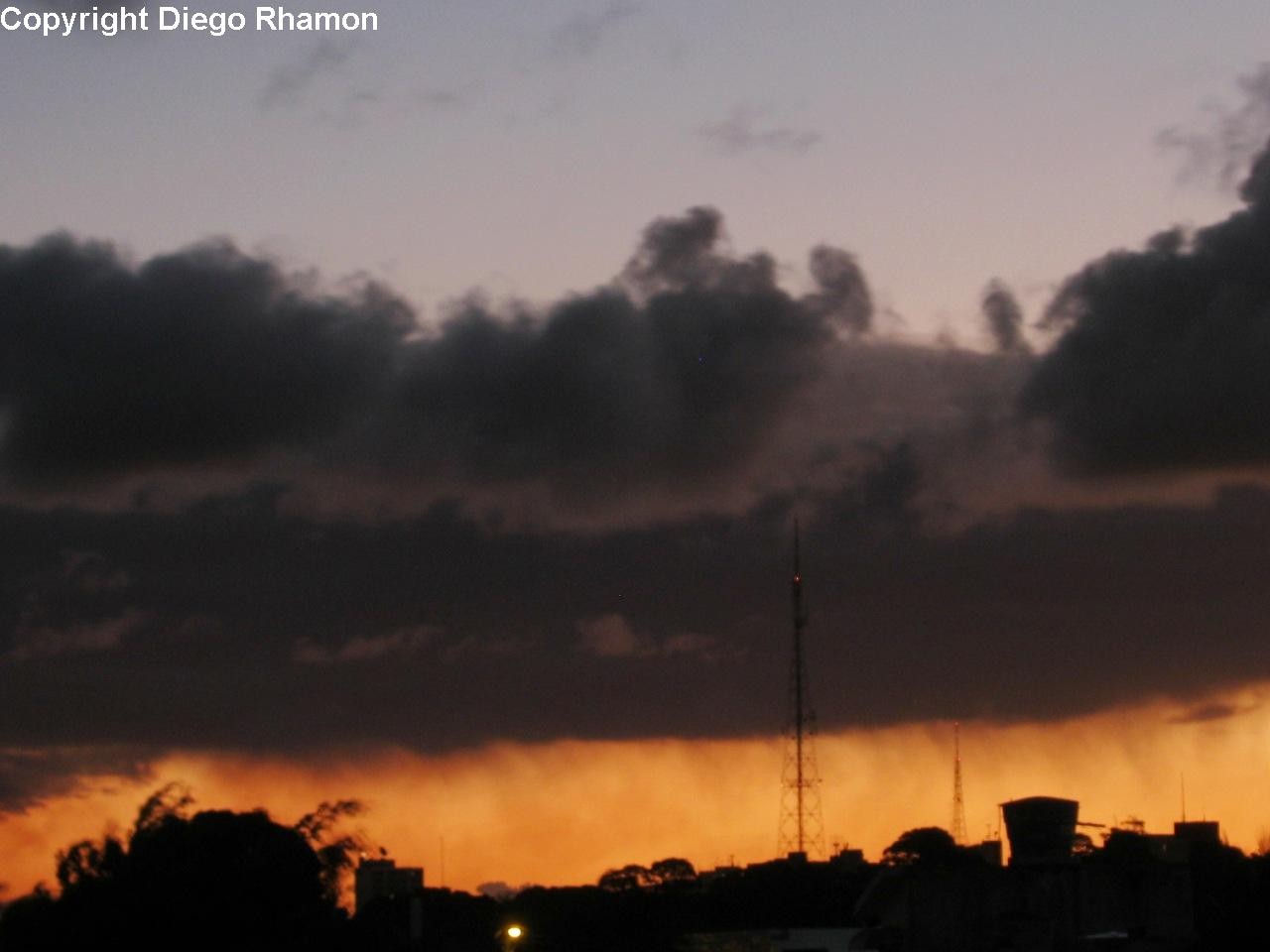 Stratus - Tudo sobre fenômenos atmosféricos - conceitos, fotos e vídeos