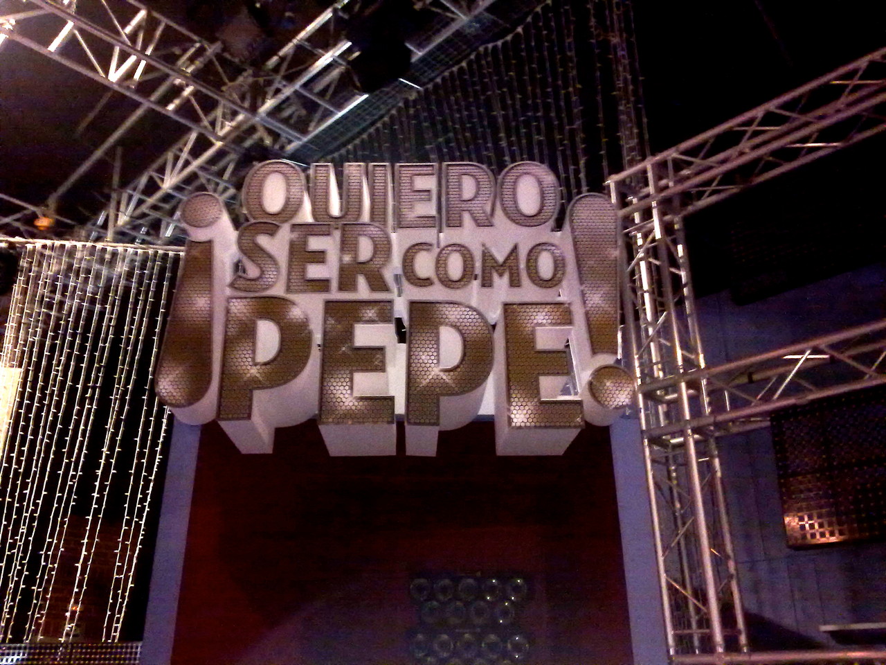Atrezzo - Página web de aproducciones1