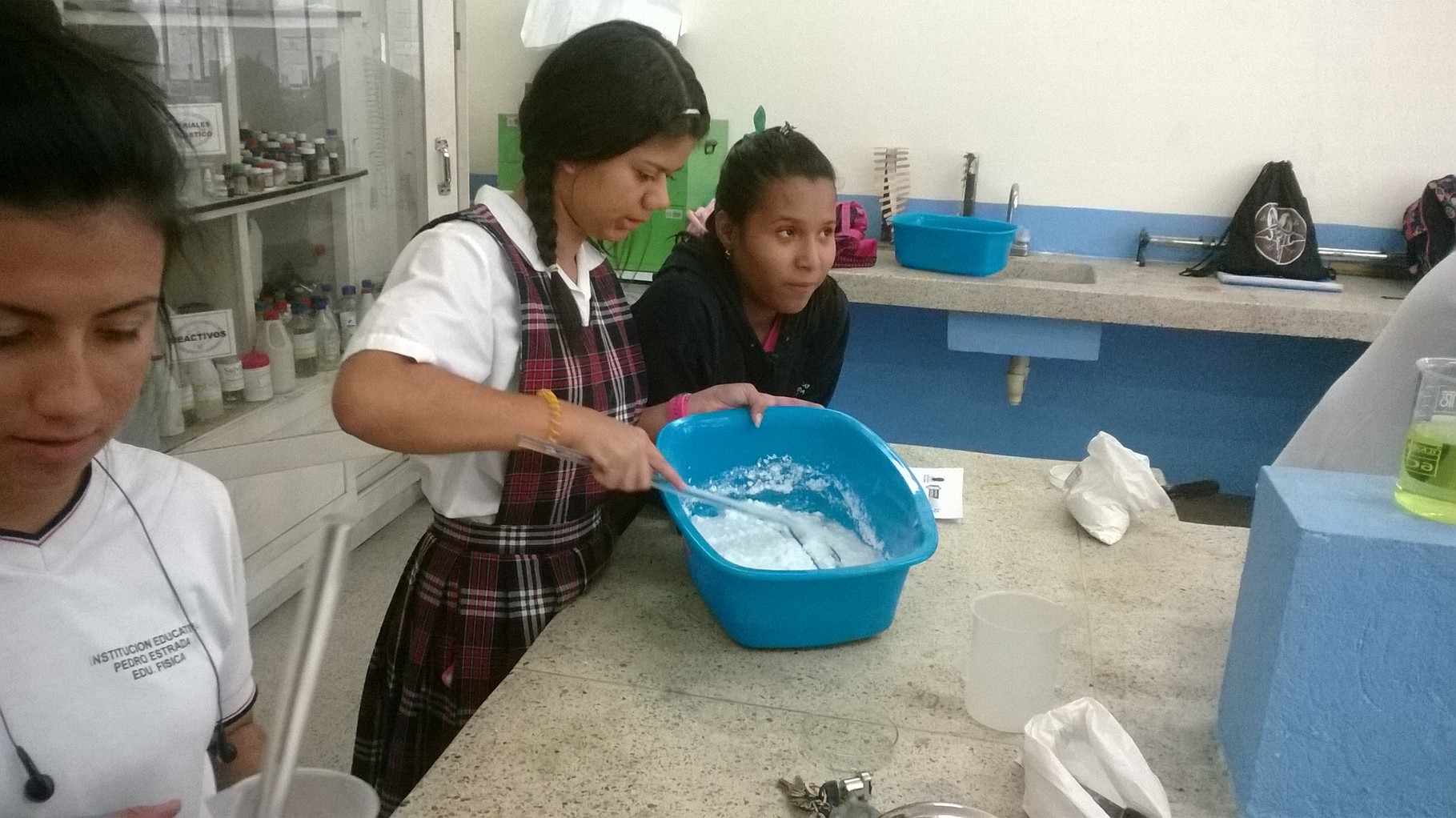 PROYECTO GEL ANTIBACTERIAL - Página web de pedroambiental