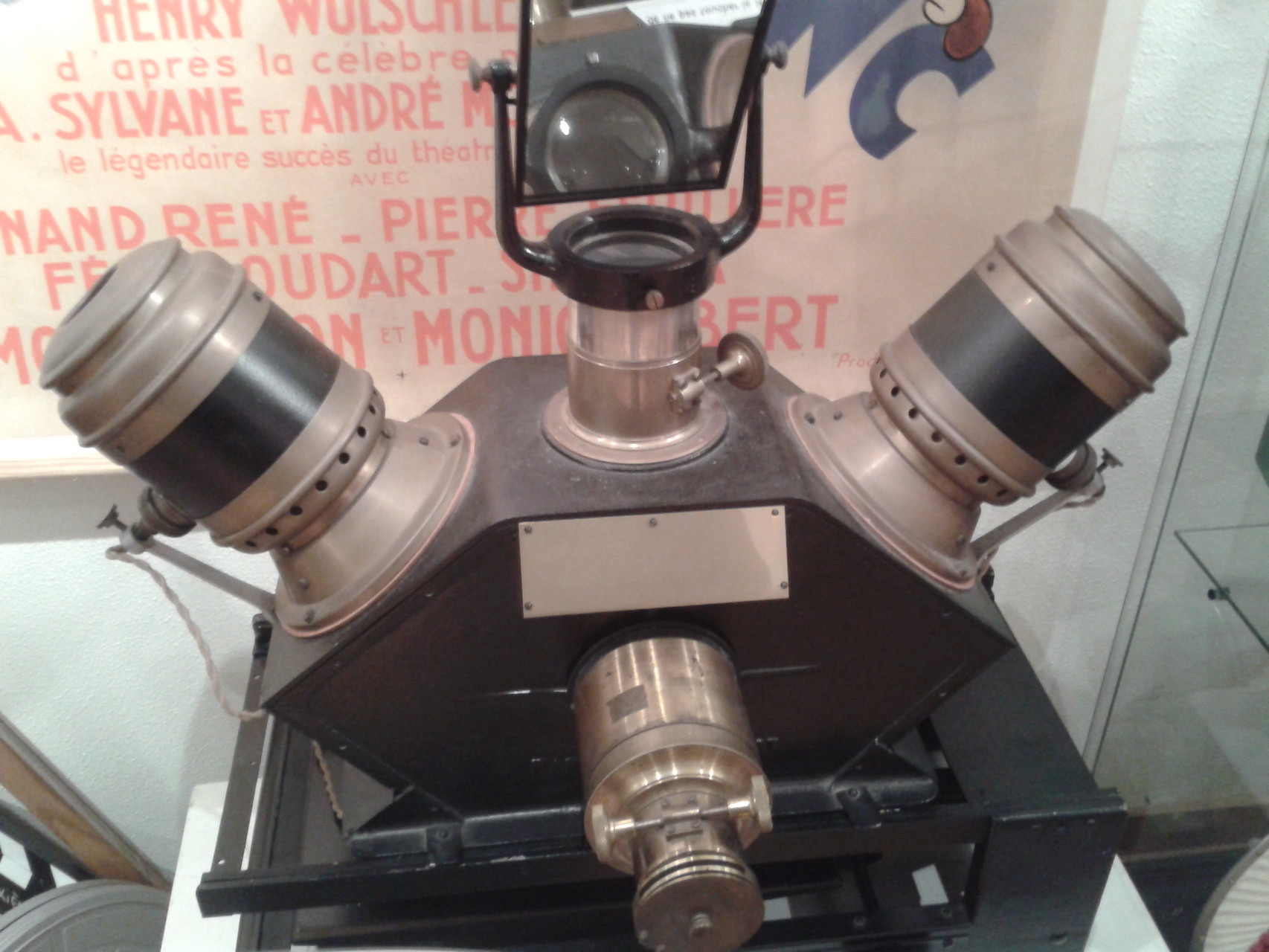 Les anciens objets du cinéma - La physique-chimie et le cinéma