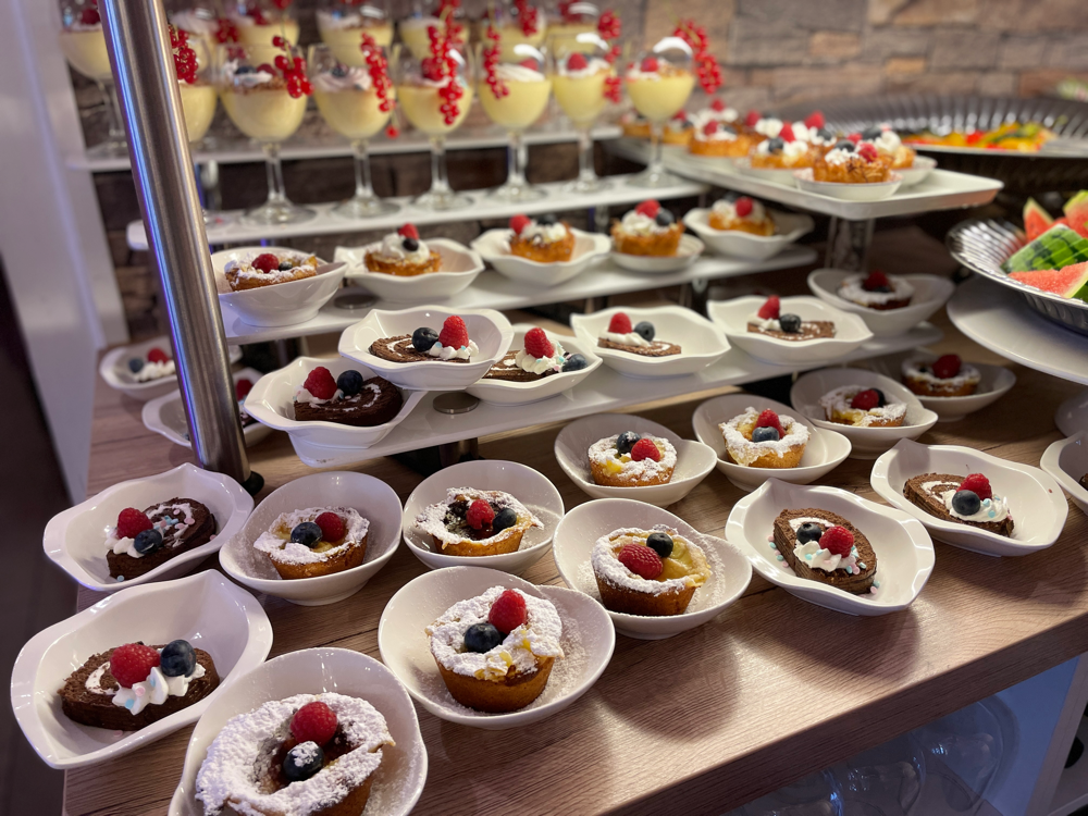 Jetzt unsere neuesten Angebote entdecken! - cema-azs Webseite!