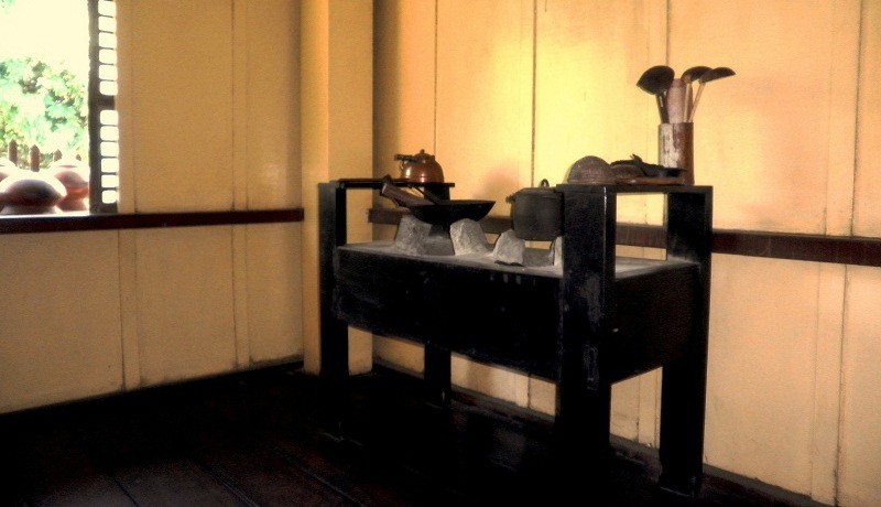 Jose Rizal House In Calamba Laguna Inside