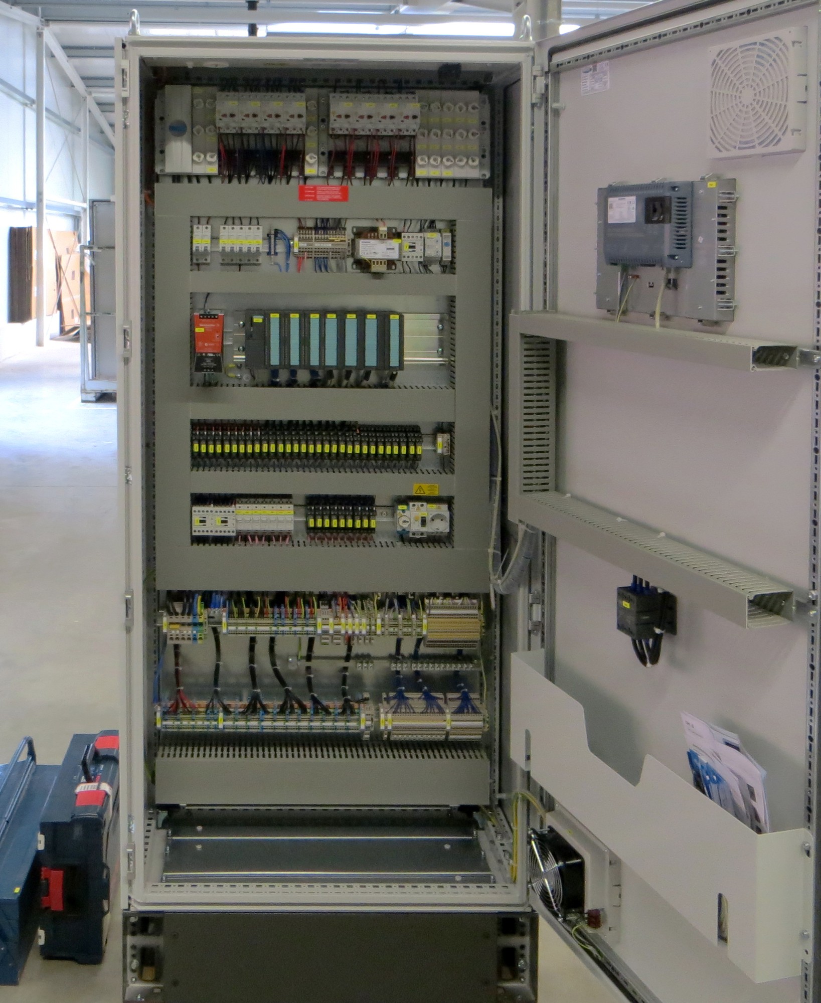 Auszug aus dem BranchenSPEKTRUM - Entwicklung, Planung und Bau von ...