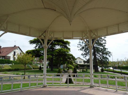 Le Kiosque - Site de anciennephotodutrait