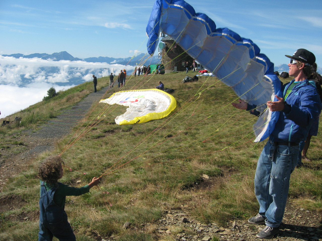 Tandem paragliding (>;; - realworldparagliding.jimdo.com