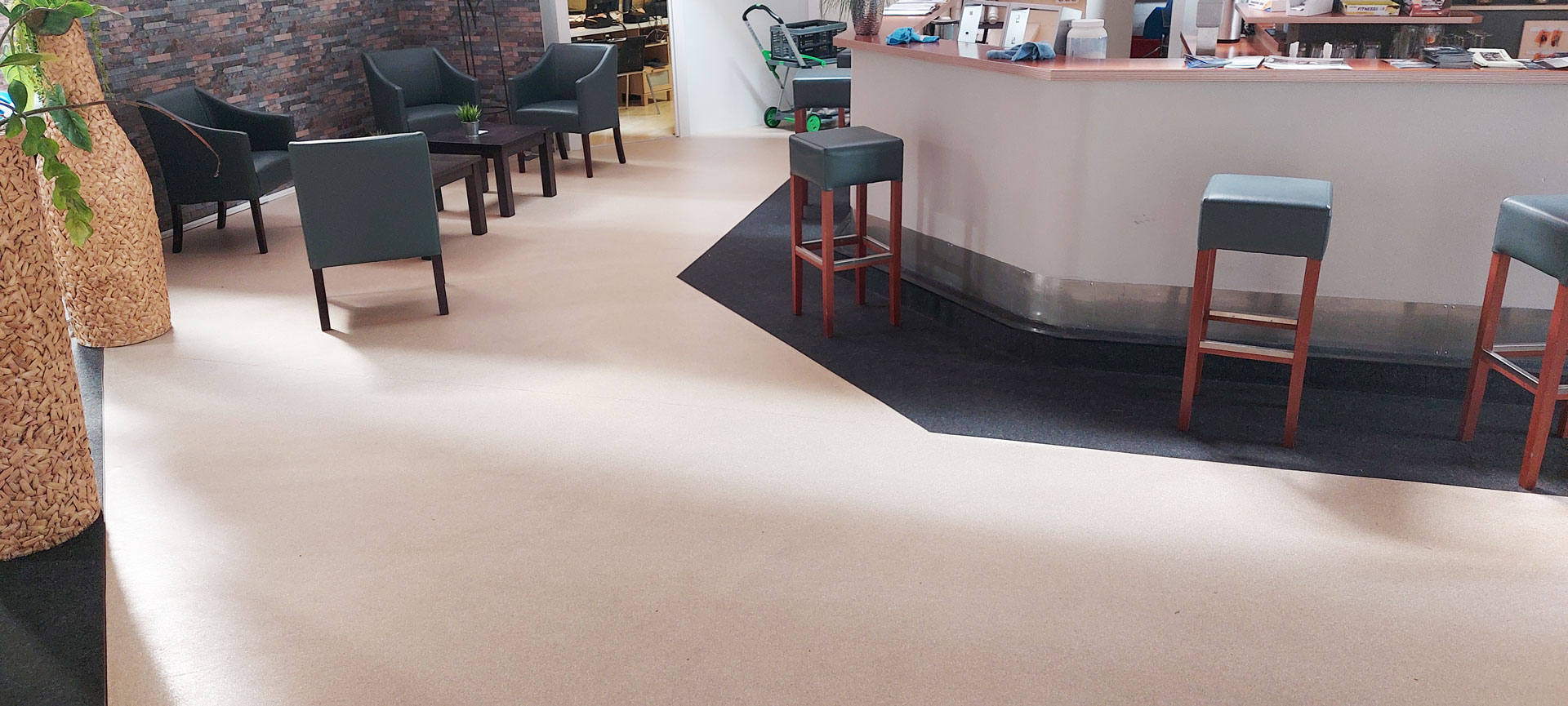 Reparatur-Service Bodenbeläge - Henneken Duisburg