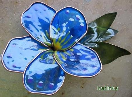 Blaue Blume aus Window Color - Artesania Katinka Duval