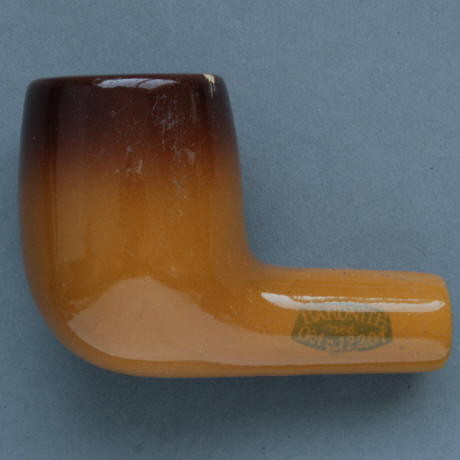 Baronite Pijpen - Kleipijpen en Pijpenkoppen verzameling www.claypipes ...