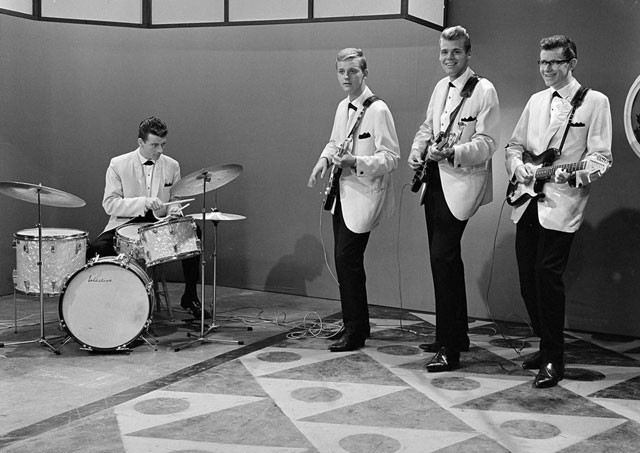 The Jumping Jewels - biografie 1962 - 60s Neder-Gitaar-Rock