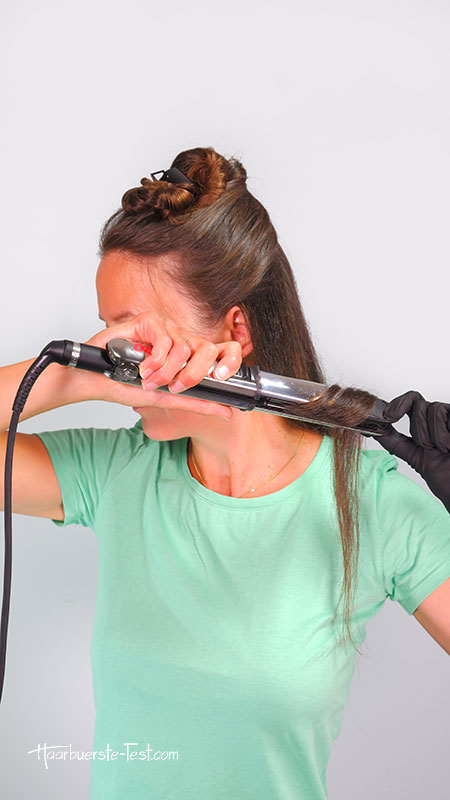 Locken mit Glätteisen: Anleitung + Tipps für Glätteisen Locken ...