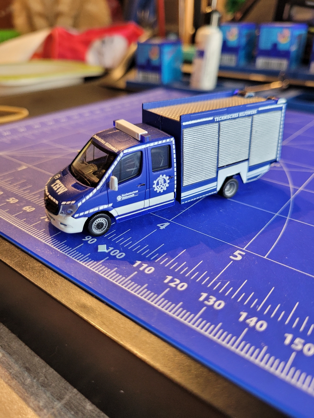 THW Sprinter TSF spezialbau - modellbaueramgodbachs Webseite!