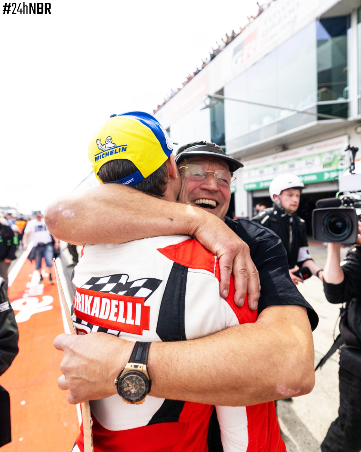 24 ORE NÜRBURGRING: FERRARI E FRIKADELLI RACING VINCONO ALL’INFERNO ...