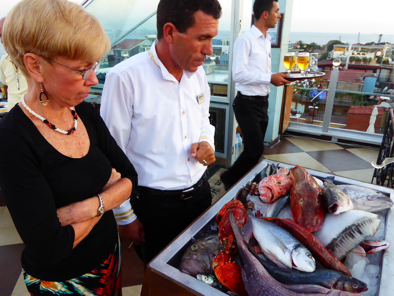 Dine with the Captain - captaincruising