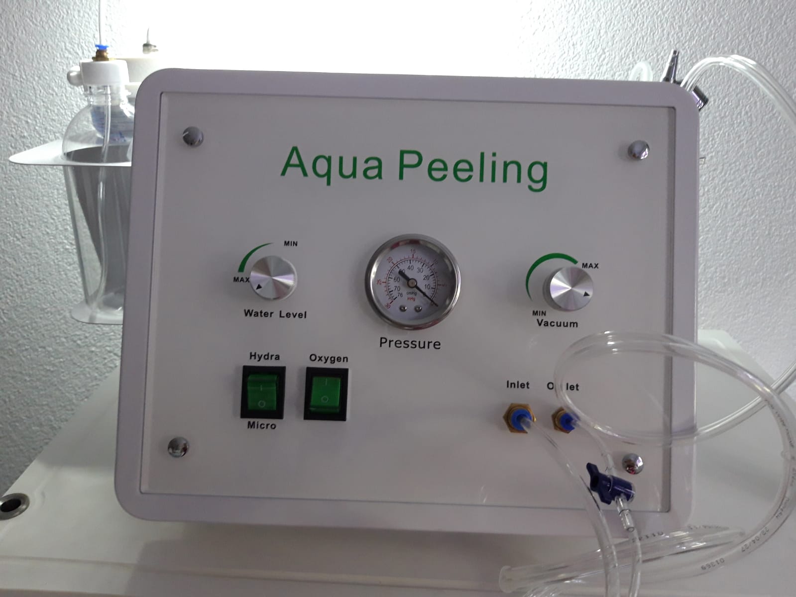 Aqua Peeling - Kosmetikstudio Beauty Zone