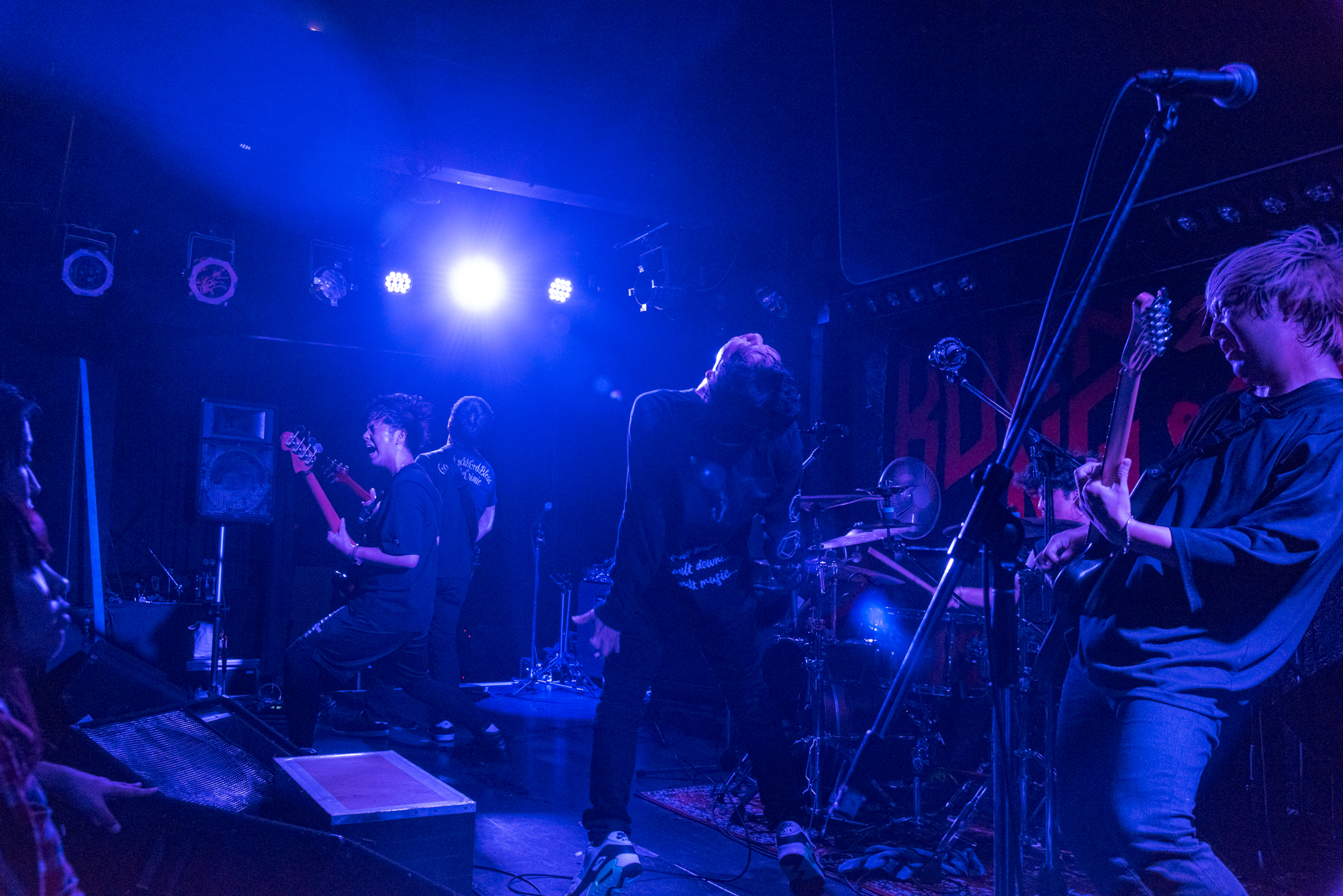 HISTORY - burning-rock-festival2019 ページ！