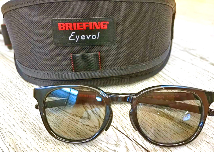 BRIEFING GOLF（ブリーフィングゴルフ）と Eyevol（アイヴォル）の25周年記念コラボが入荷しております - メガネの専門店 「ダム」
