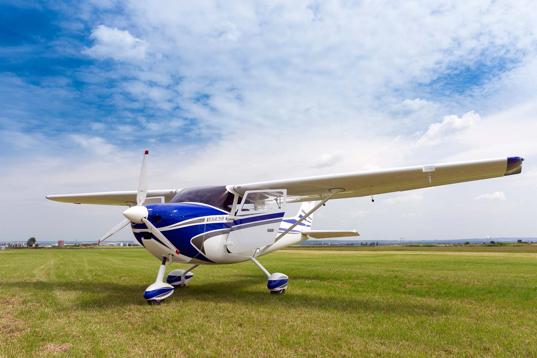 Impressionen der LEGEND 600 - LEGEND 600 - UL Flugzeug für gehobene ...
