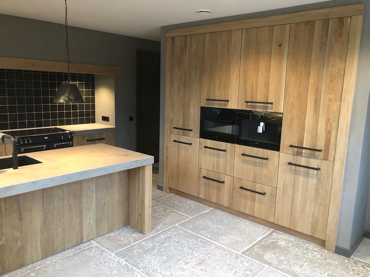 Rustiek eiken keuken - KRAAMER INTERIEUR, WEBSHOP WOONACCESSOIRES