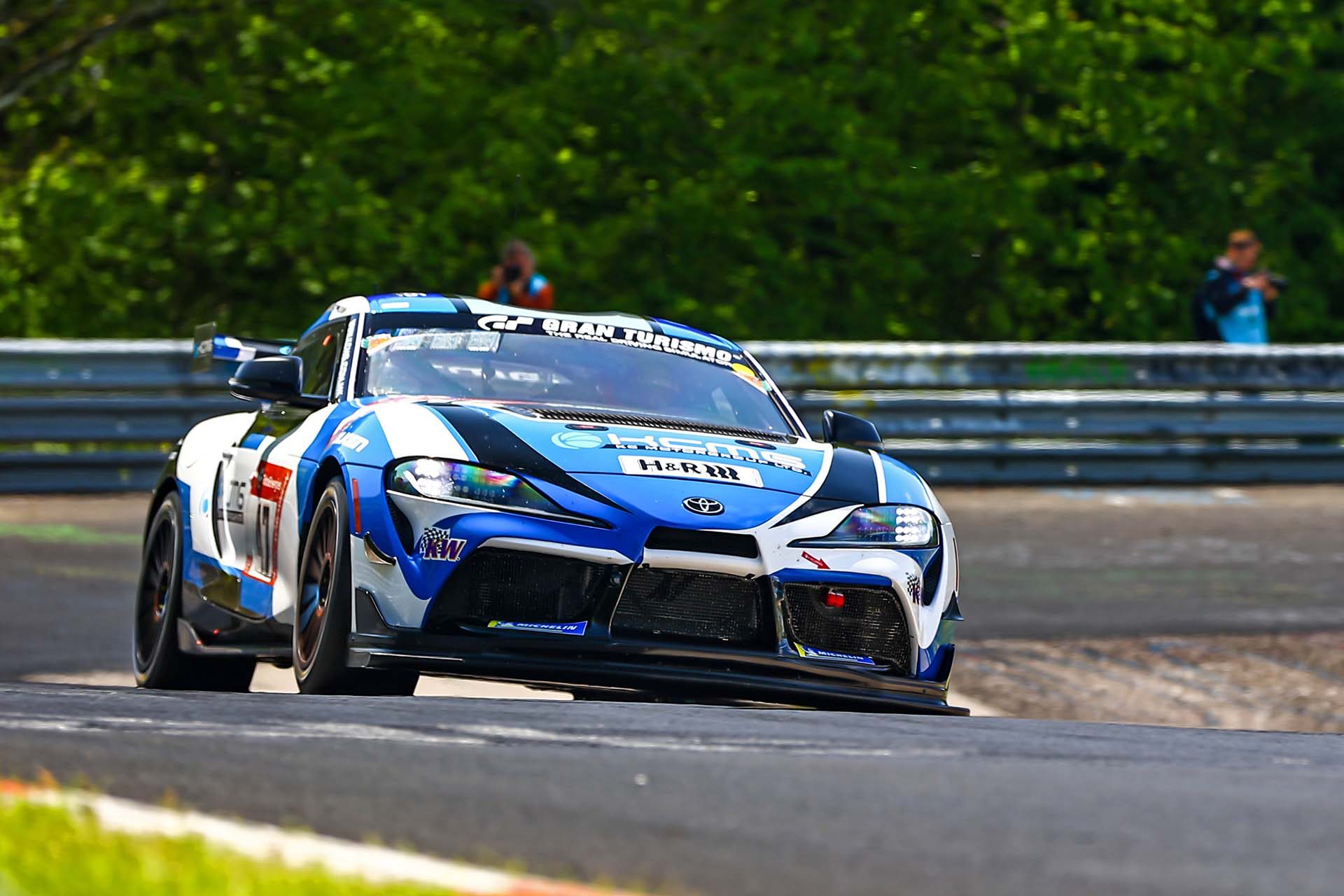 ABOUT KCMG - Kids com Team KCMG | KCMG JAPAN 公式サイト