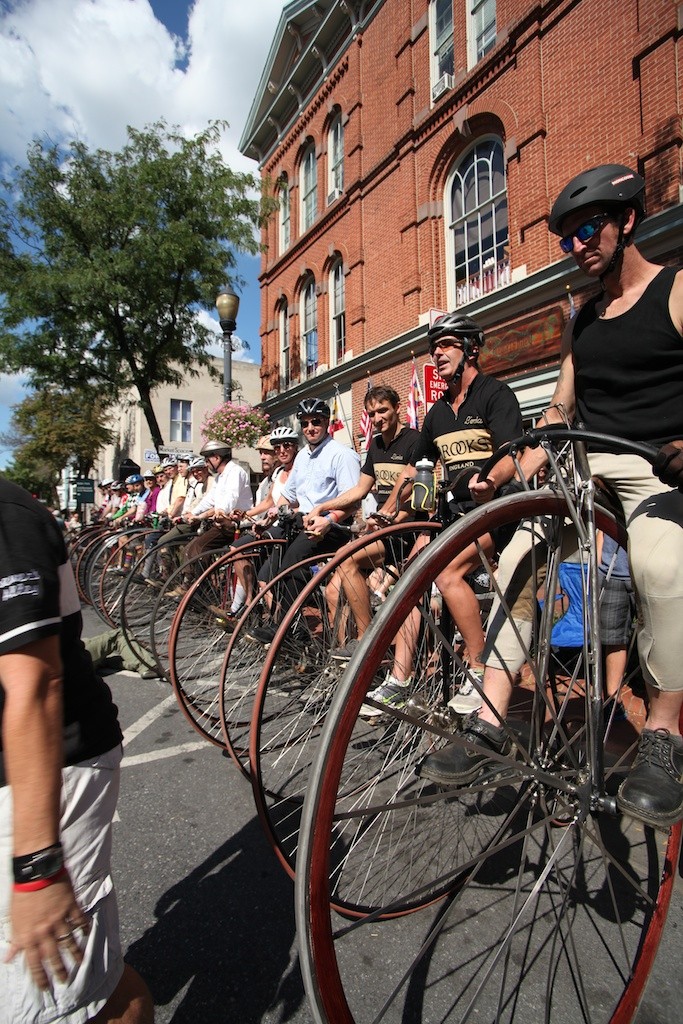 Riders from Across the World Compete in the National Clustered Spires ...