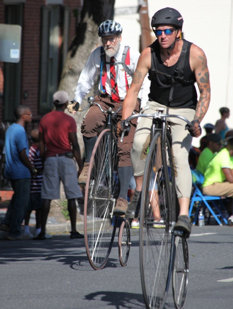 Riders from Across the World Compete in the National Clustered Spires ...