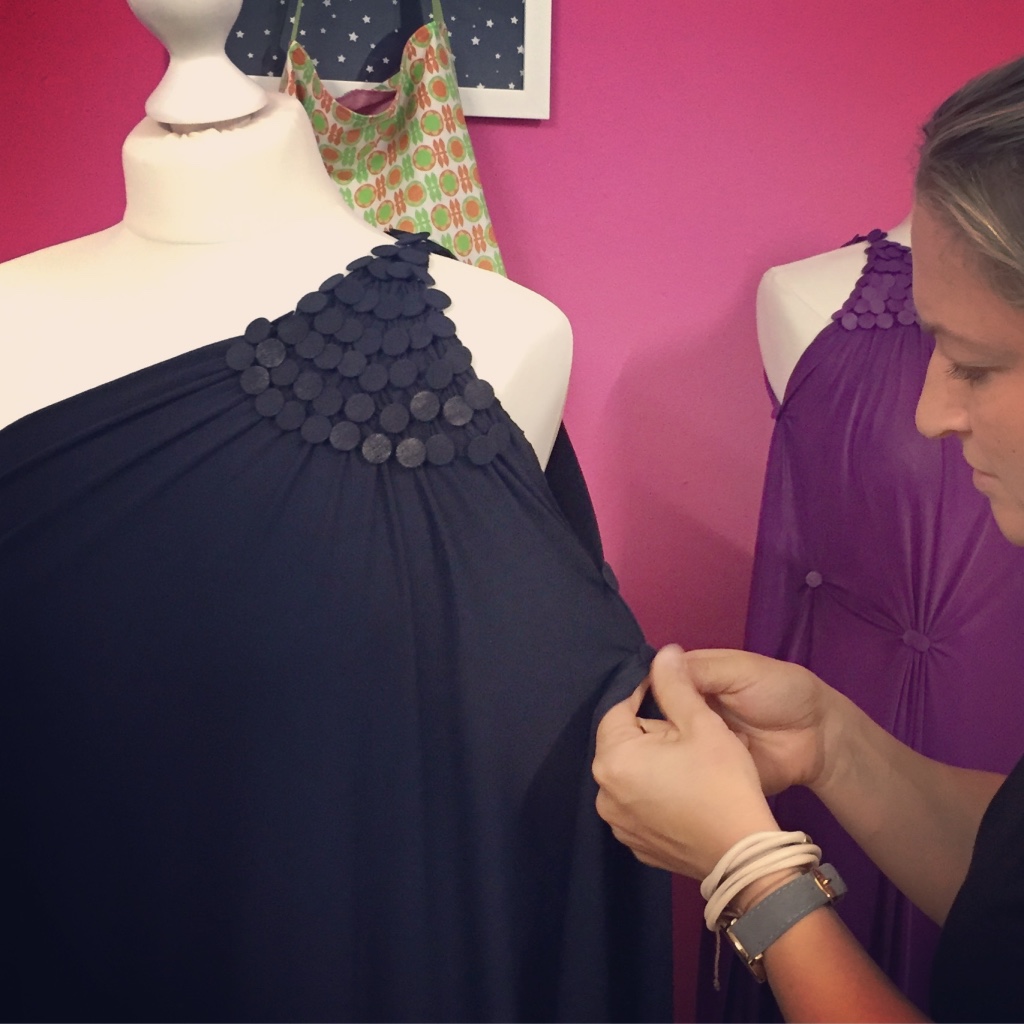 1. Button Masala Workshop in München - Albers Artwork bietet mit Button ...