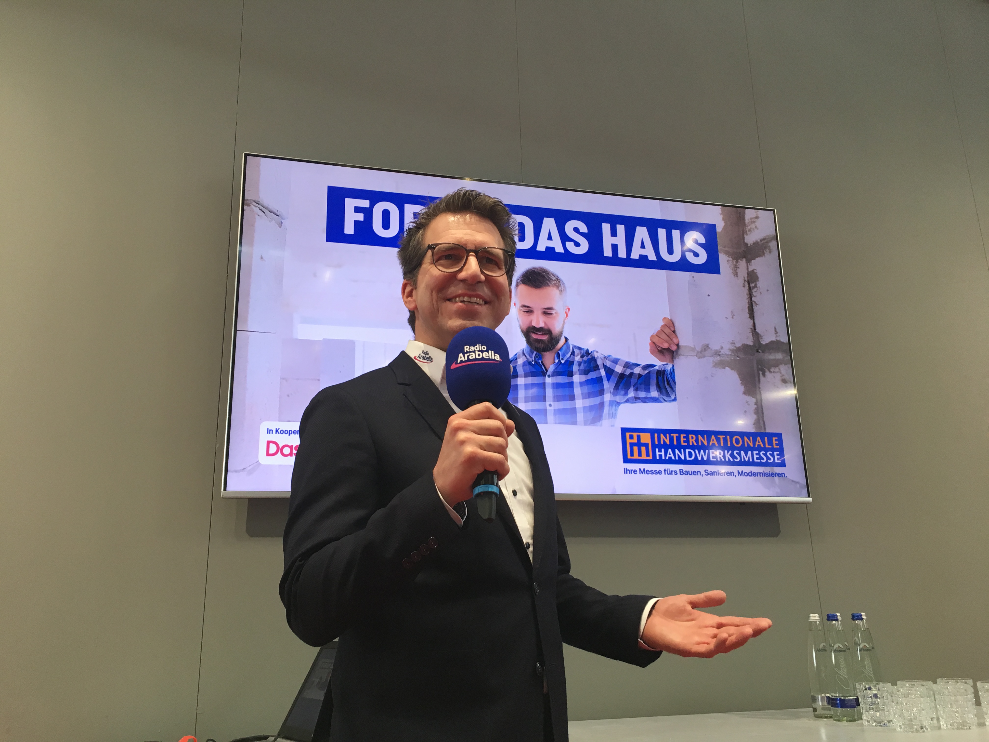 Uli Florl sehen... - Moderator Uli Florl