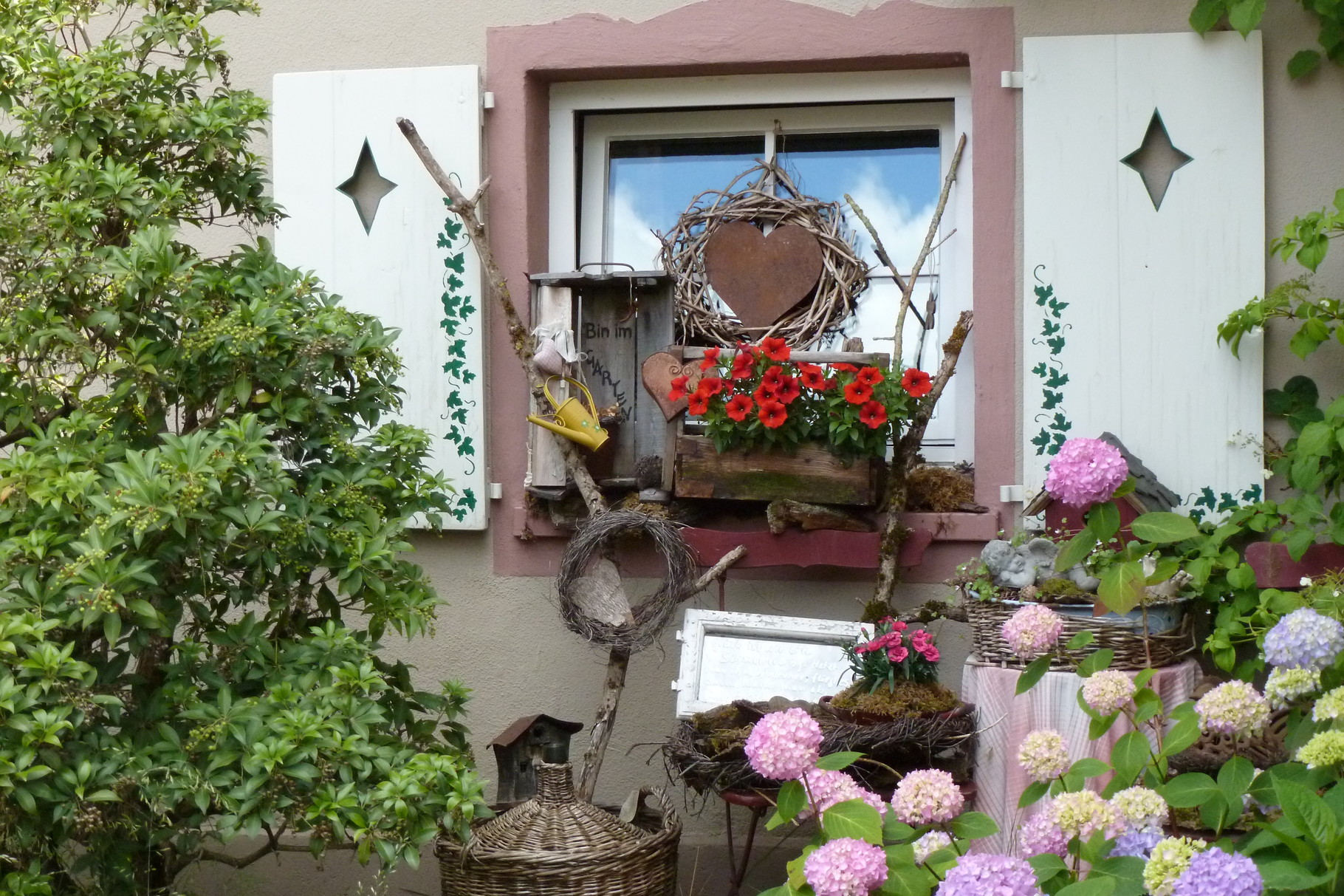 Lesungen - Autorin Renate Roos, Fachinger,Über allem steht die Liebe ...