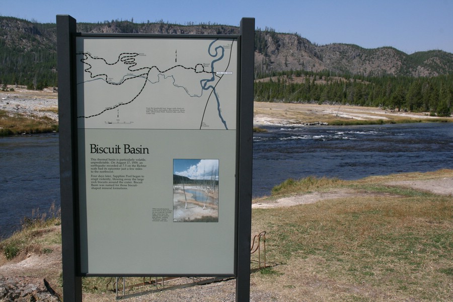 Biscuit Basin - Brennis Reisewelt