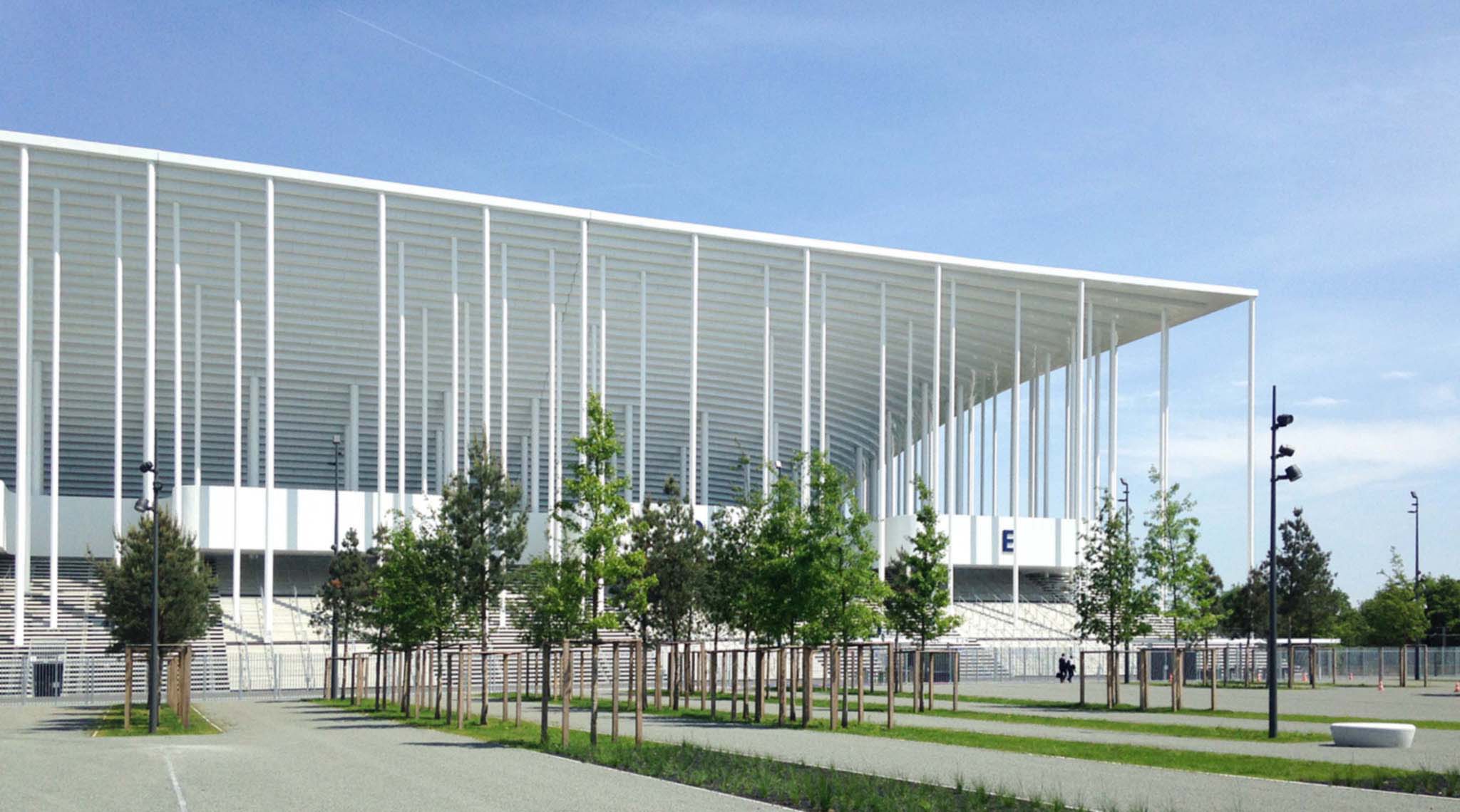 Exercices et pré-dimensionnement de colonnes bois, acier, béton - Cours de Structure Fac Archi ULB