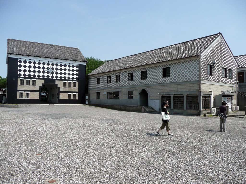 Christopher Alexander - Japanese Architects and Architecture in Japan