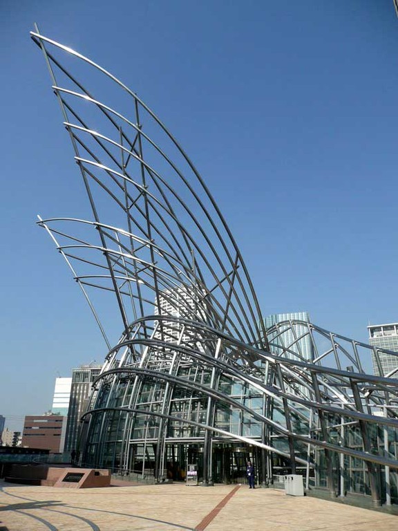 Cesar Pelli - Japanese Architects and Architecture in Japan