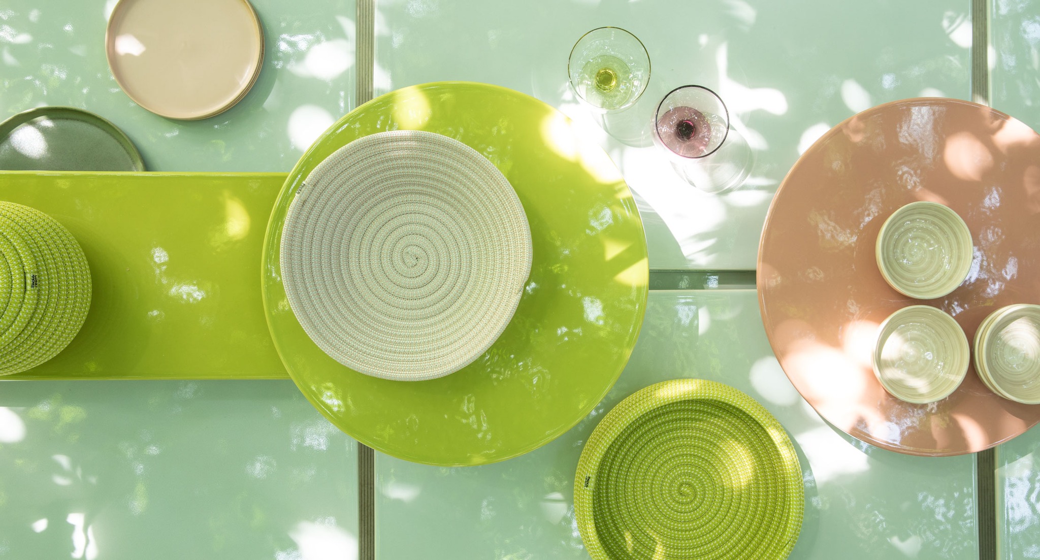 Altopiano, DER Esstisch von Paola Lenti, hat den German Design Award ...