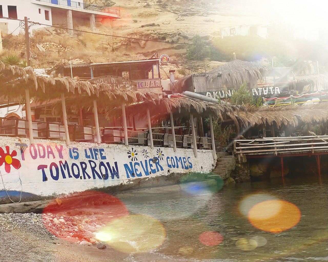 Today is life, tomorrow never comes… - henkeverlag berlin