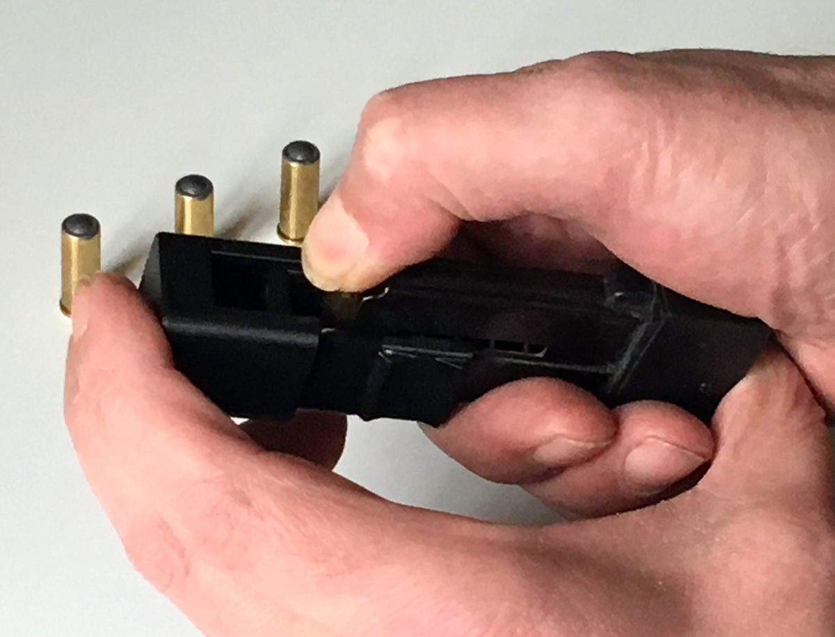 Speedloader Pardini HP .32 - Dévidoir à pastilles autocollantes Easypasters