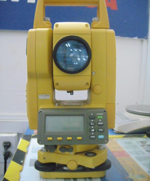 Topcon GTS239 - estacion total