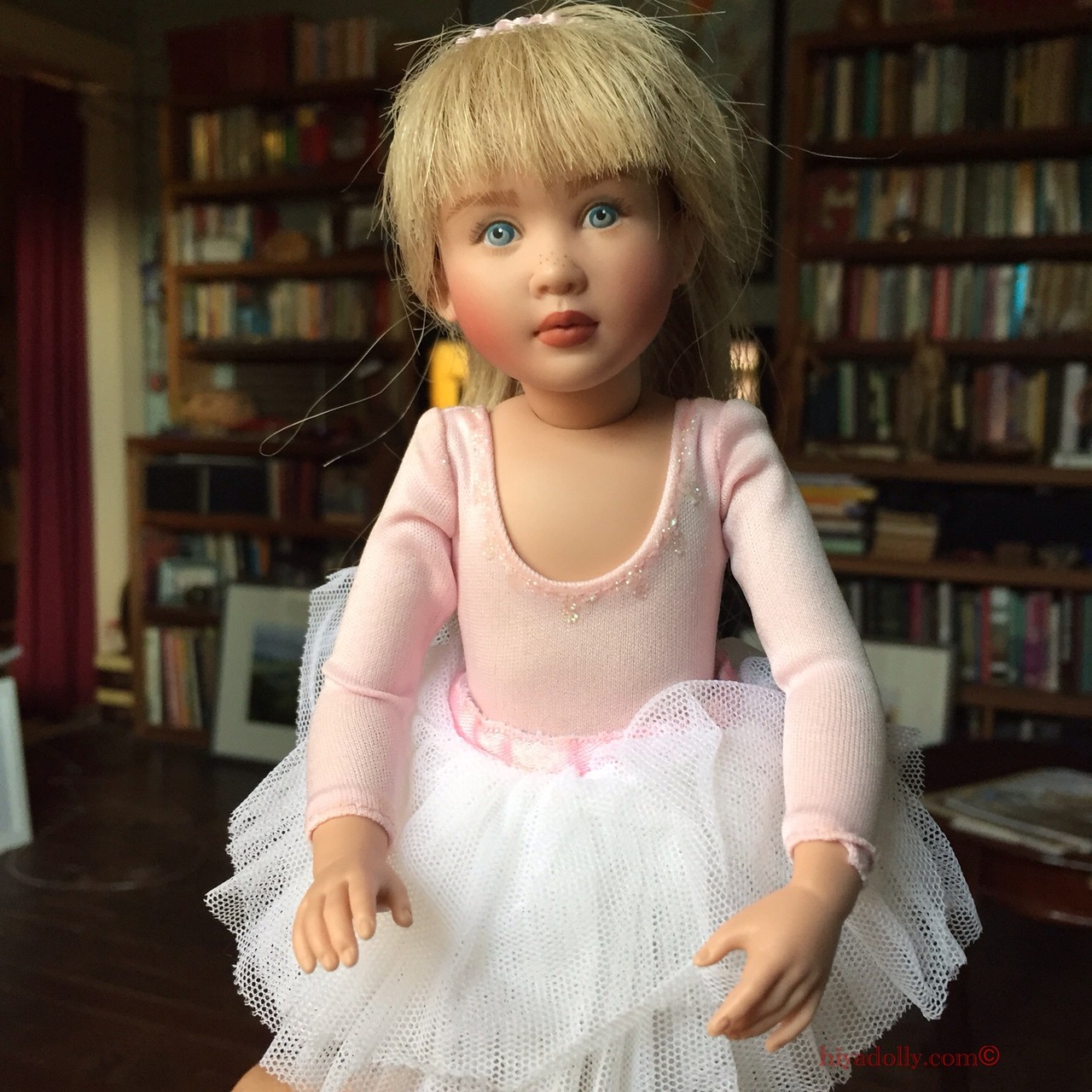 Doll Scales and Sizes - hiyadolly