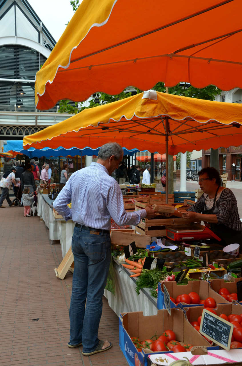 Arcachon market - Europe's Best Destinations