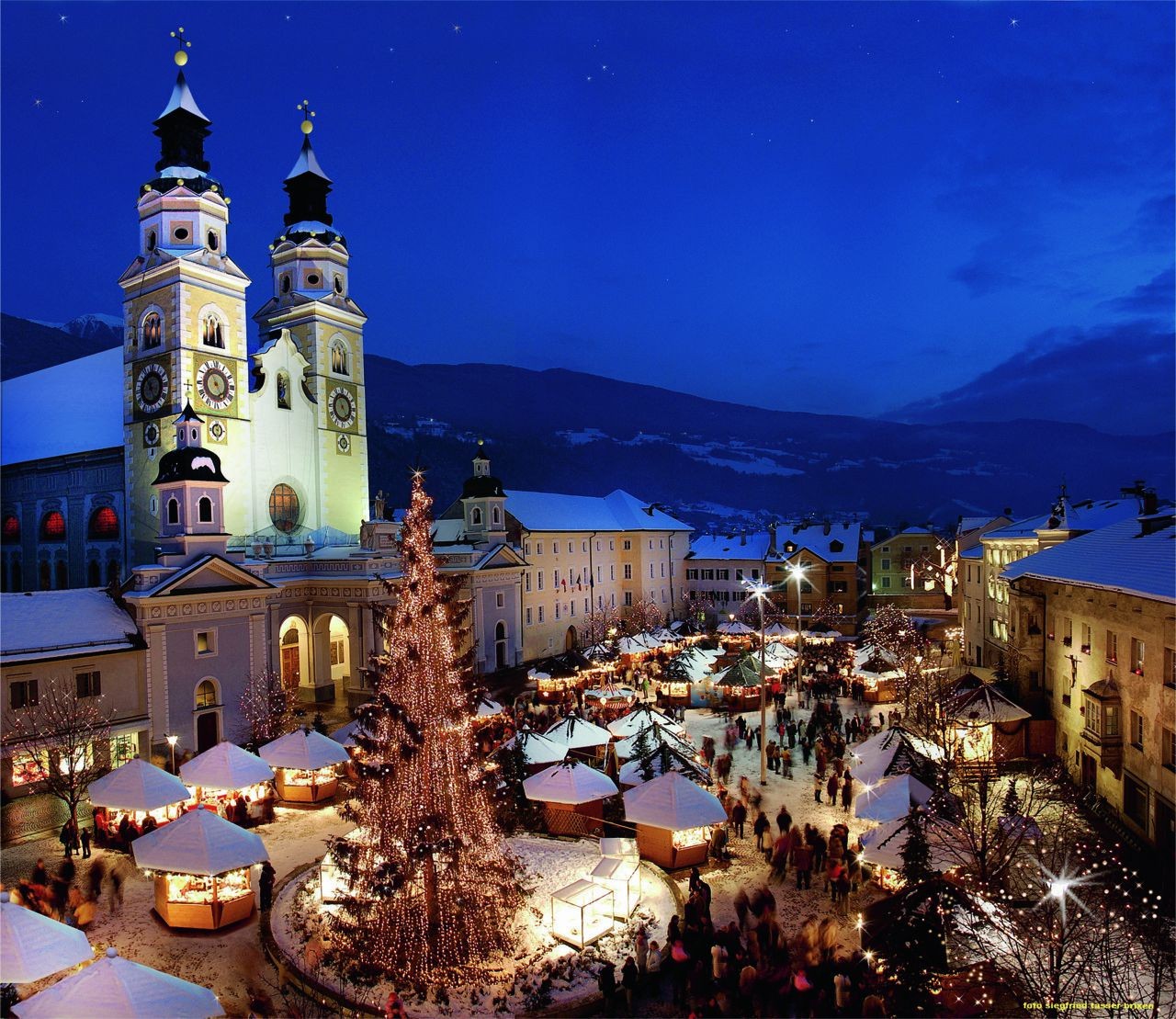 Brixen Christmas Market 2024 - Dates, hotels, things to do,... - Europe ...