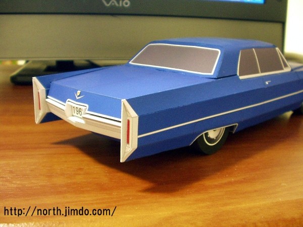 1966 Cadillac Coupe de Ville (1/24) - American car Papercraft! by north07