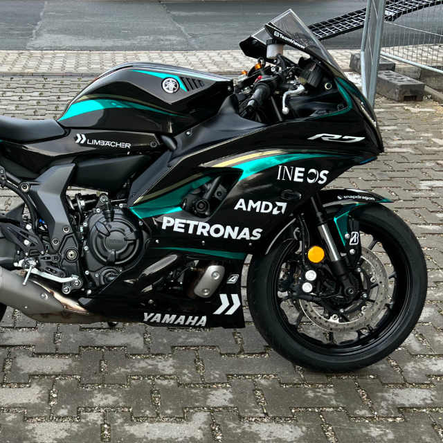 YZF-R7 PETRONAS BODY SKIN - RAID-ZERO