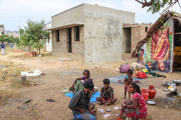 Narikurava-Familien hungern wegen Corona - Wir schaffen ein Zuhause ...