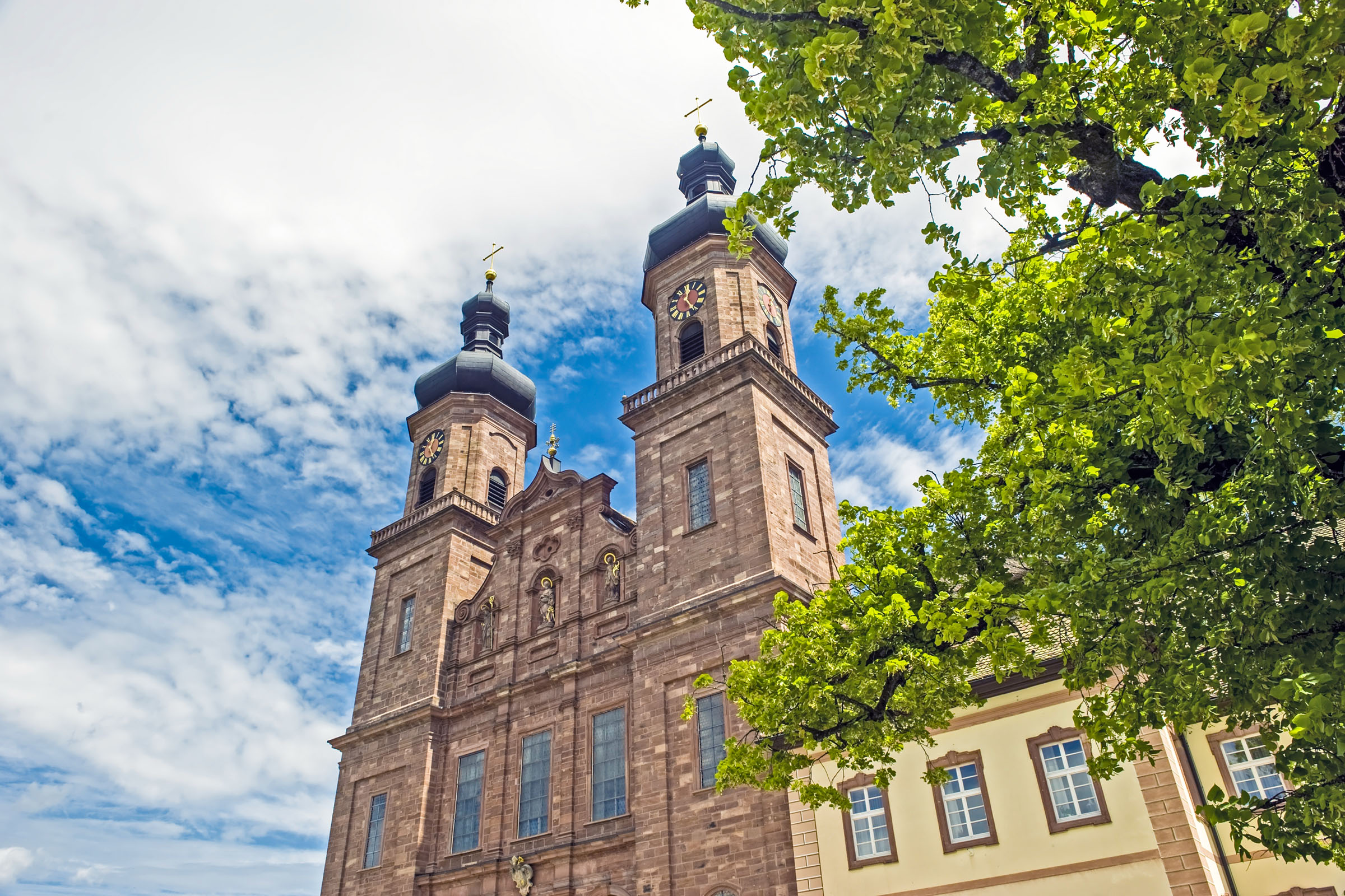 Barockkirche - https://www.barockkirche-st-peter.de