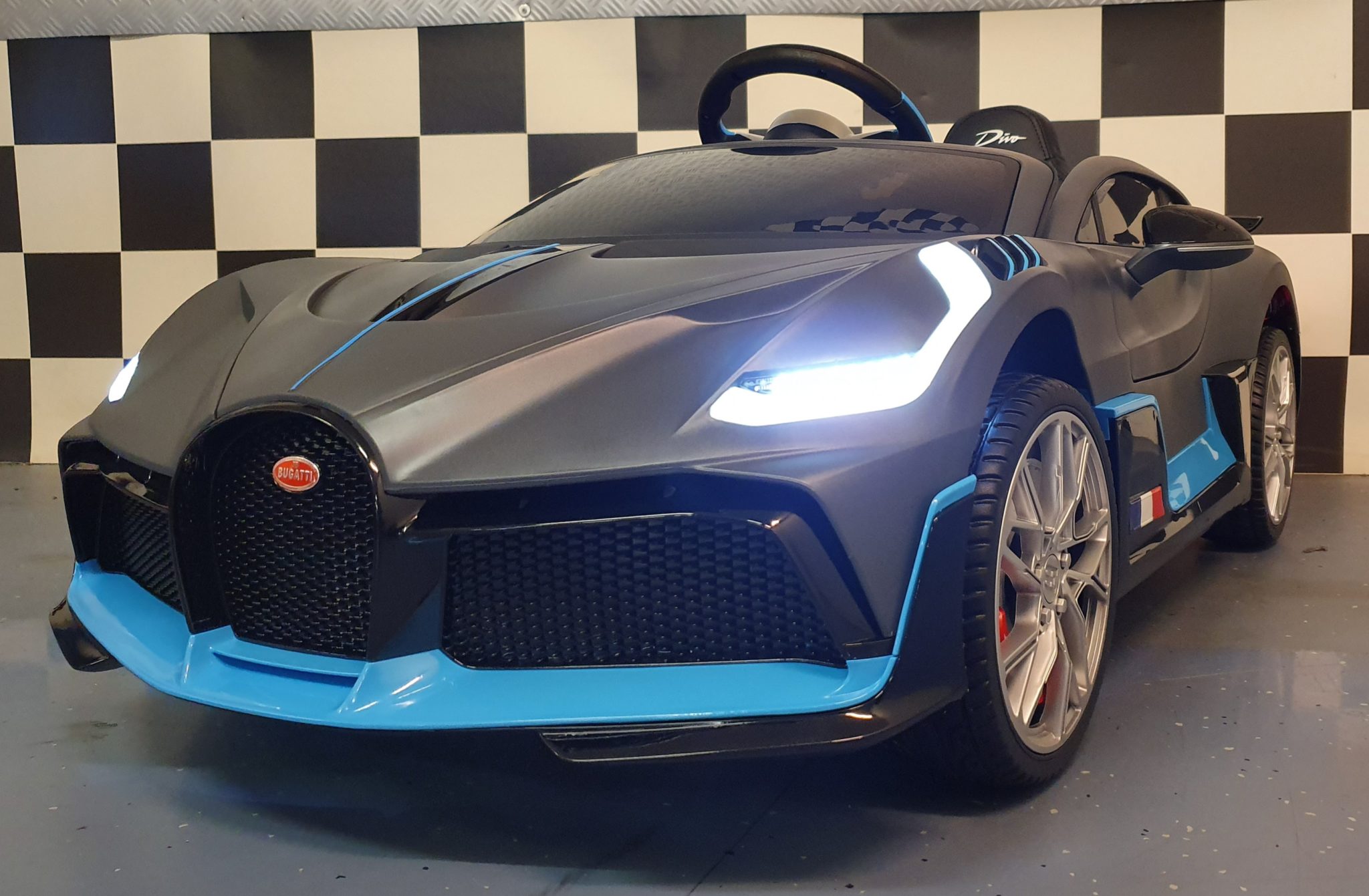 Bugatti Divo elektrische kinder auto - Ridecars kinderauto winkel