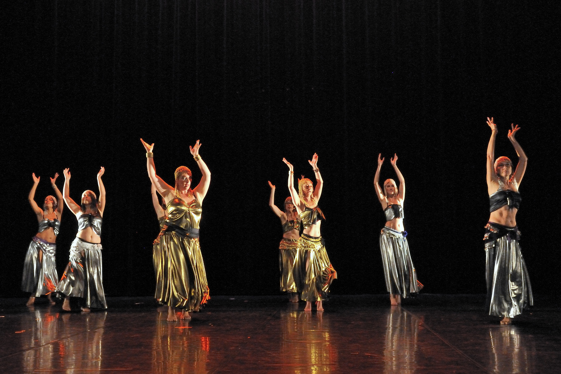 Cours:Danse orientale adolescents,adultes. - Site de ecolededanse-khoreia