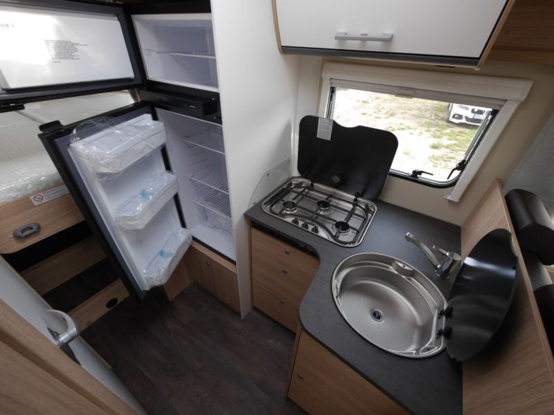 Sunlight T67 Sleeps up to 3 adults and 3 kids - campervanhiregreeces ...
