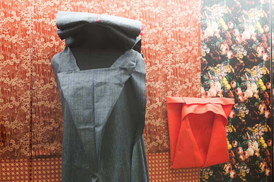 Multi-layered Garments - Regina Maria Möller